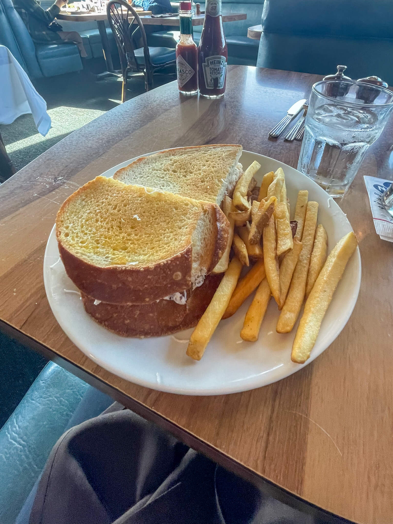 Things to Do in Pacifica, CA: Beaches, Trails, and Hidden Gems